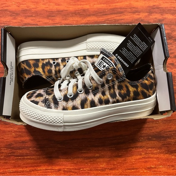 Converse | Shoes | Brand New Converse Leopard Print Platform Chuck ...